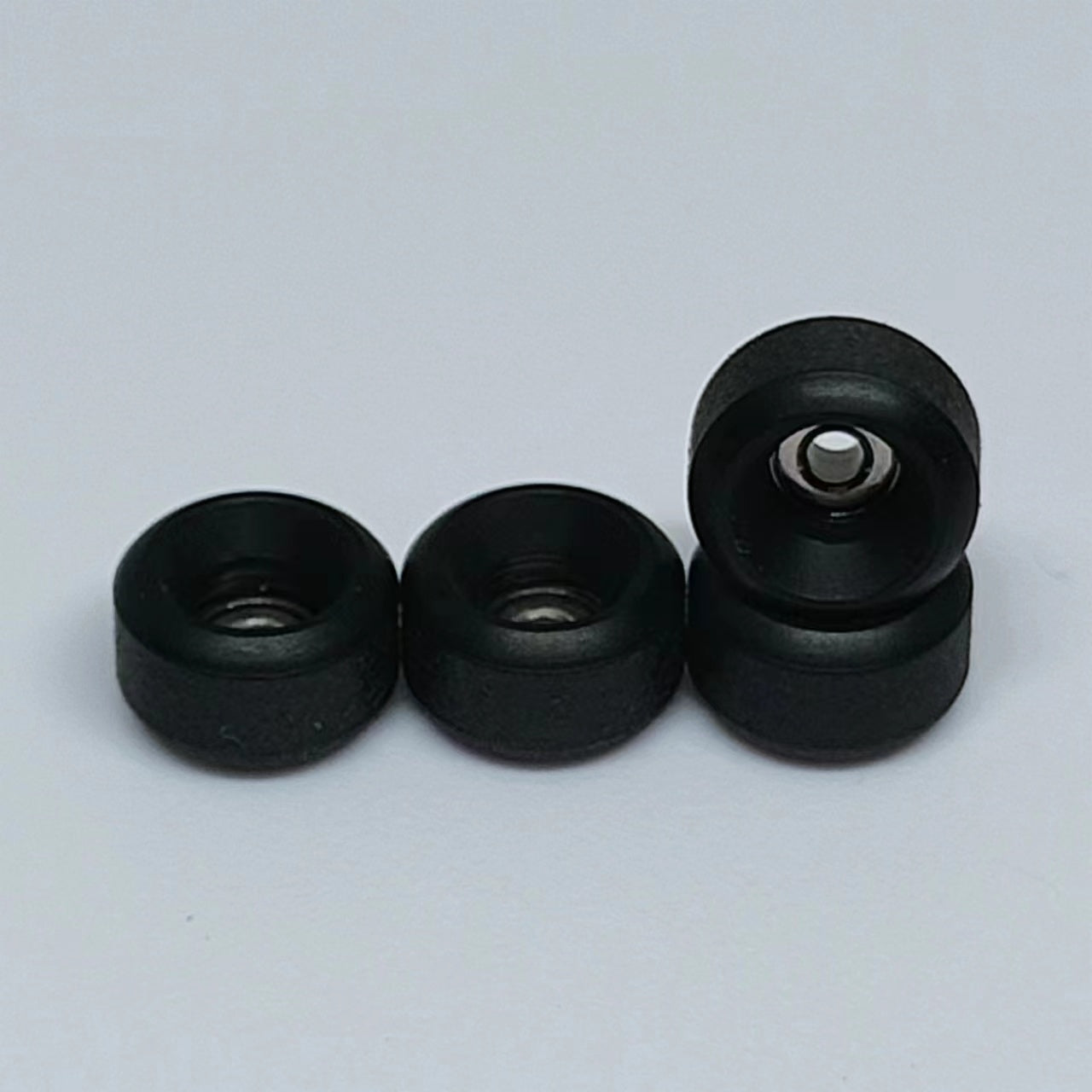 65D Urethane Pro Fingerboard Wheels 7.5*4.5mm – LEEFAI